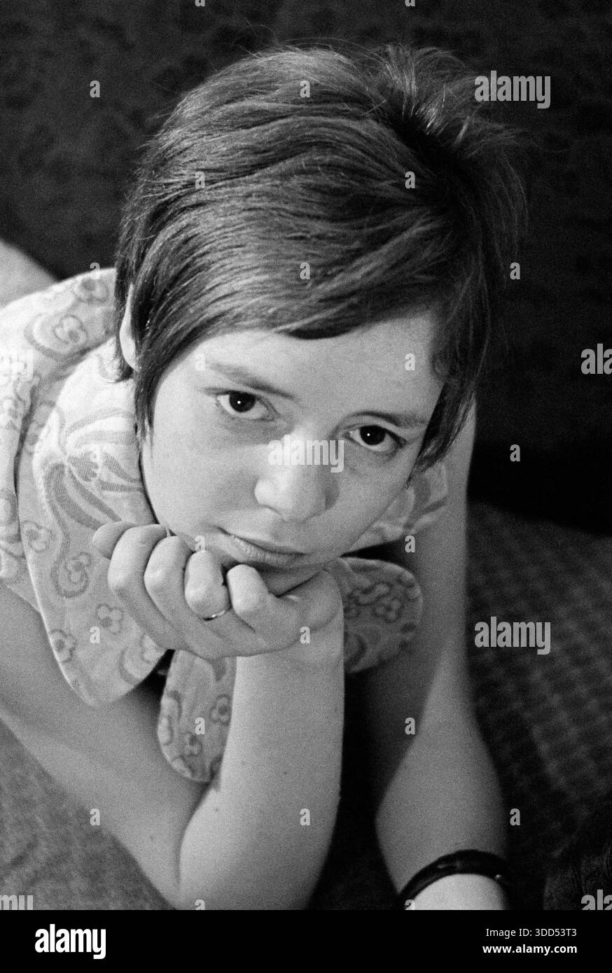 Close up view shooting Black and White Stock Photos & Images - Alamy