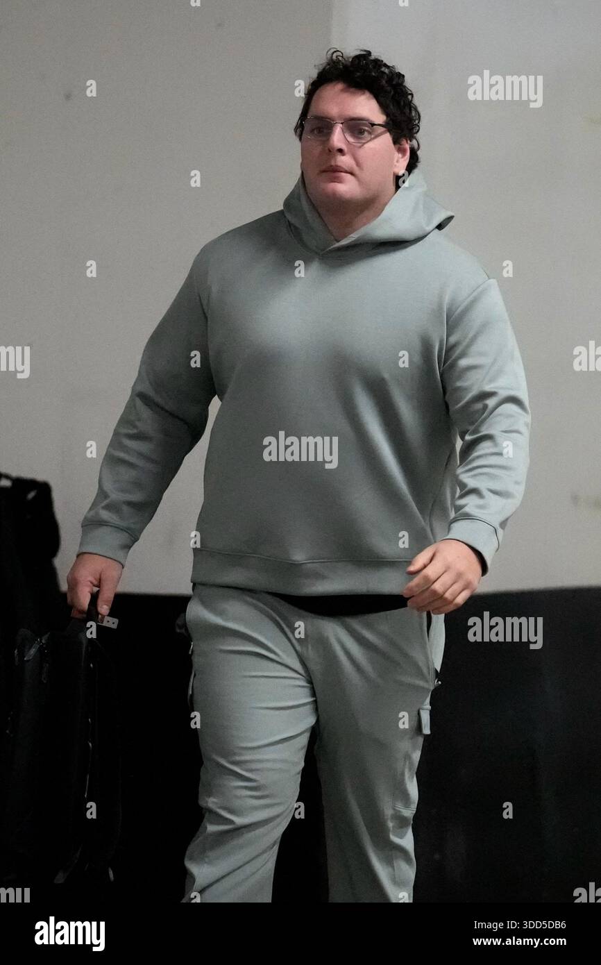Cleveland Browns center Luke Wypler arrives at Huntington Bank Field ...
