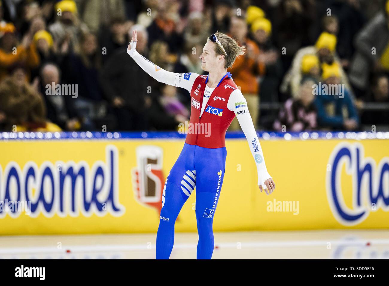 HEERENVEEN - Stijn van de Bunt after the men's 10,000m on the third day ...