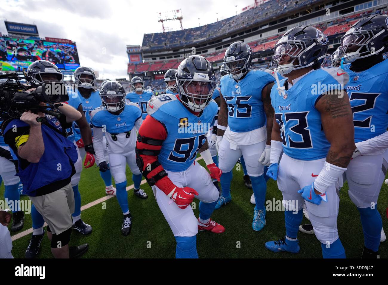 during the XXXX half of an NFL football game, Sunday, Dec. 28, 2025, in ...