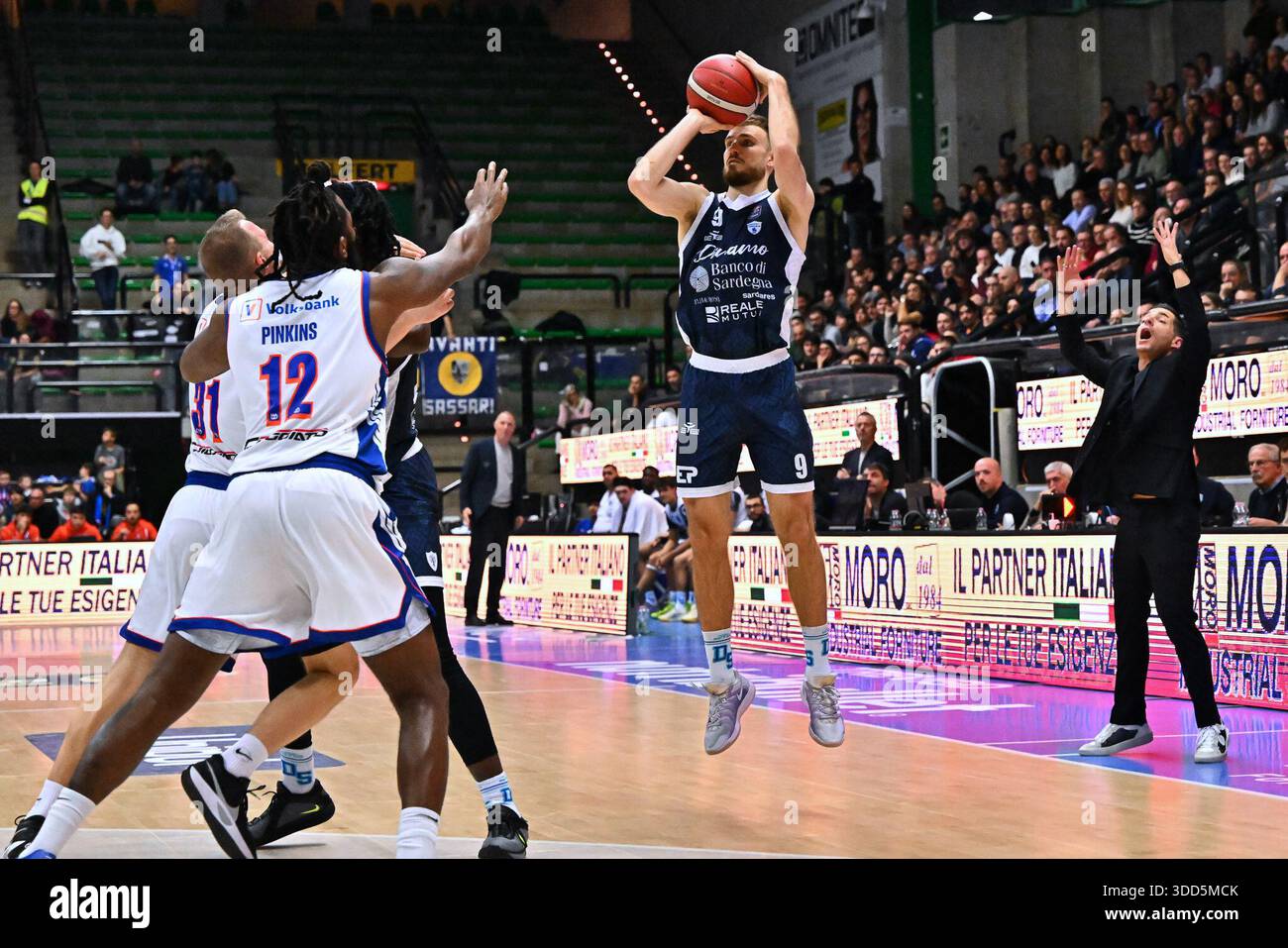LAURYNAS BELIAUSKAS ( Banco di Sardegna Sassari Stock Photo - Alamy