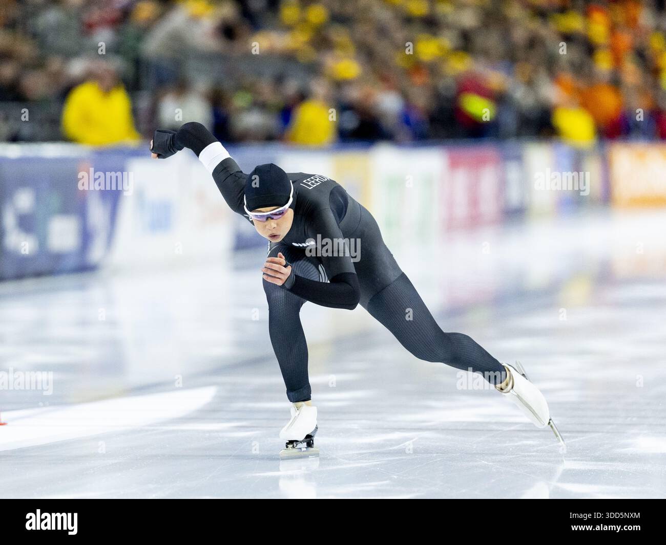 HEERENVEEN - Jutta Leerdam in the second 500m race during the third day ...