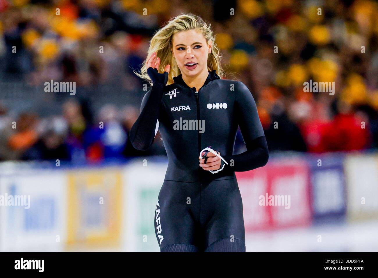 Jutta Leerdam of Team Kafra wave after competing on the Women's 500m on ...