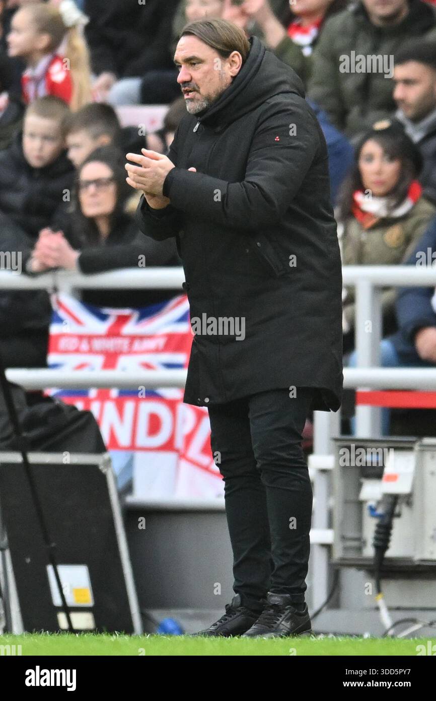Daniel Farke Manager of Leeds United during the Premier League match ...
