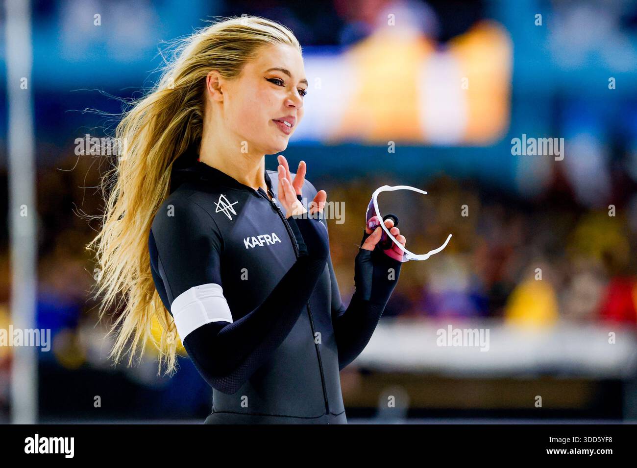 Jutta Leerdam of Team Kafra wave after competing on the Women's 500m on ...