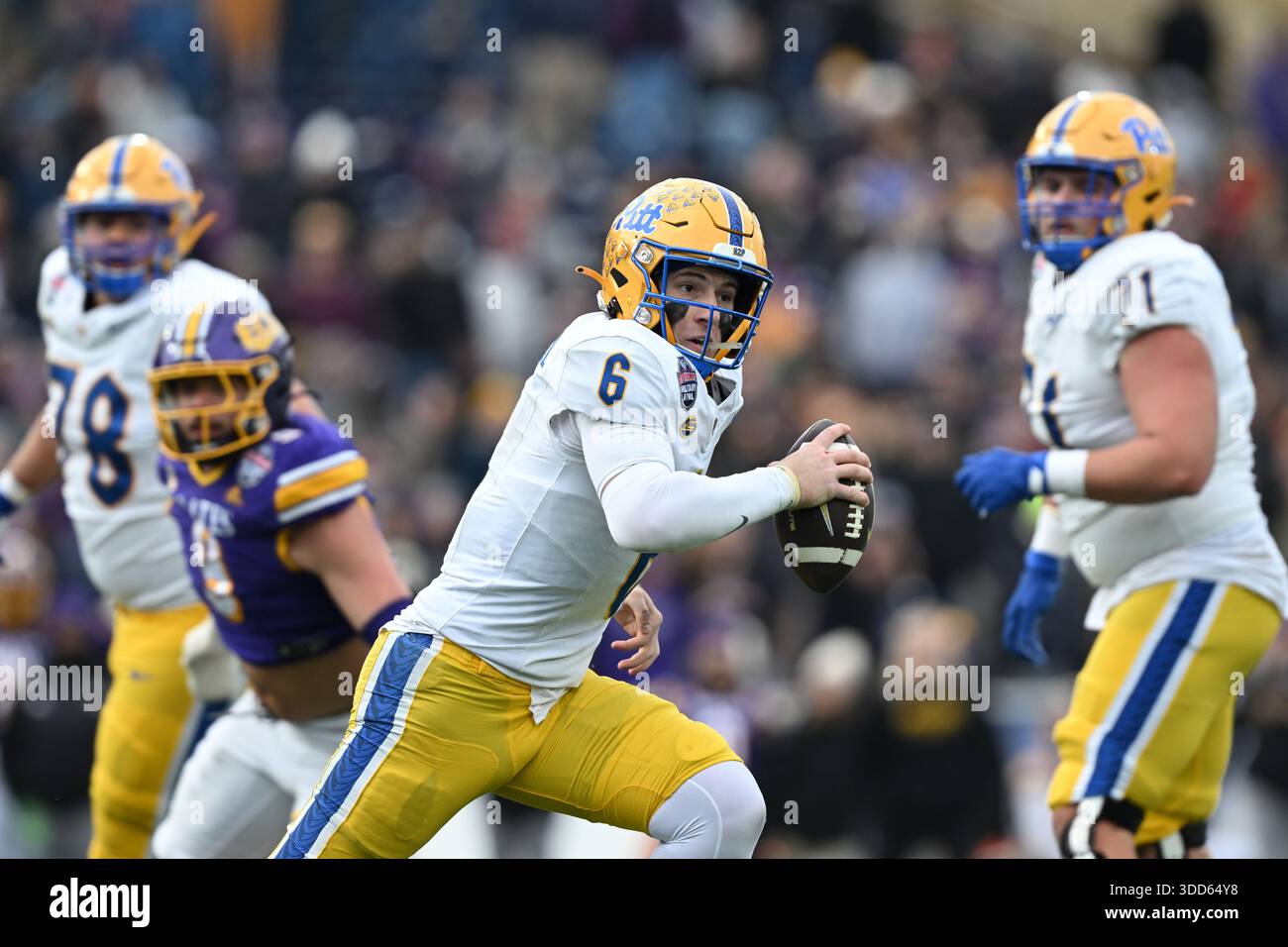 Pittsburgh quarterback Mason Heintschel (6) during the Military Bowl ...