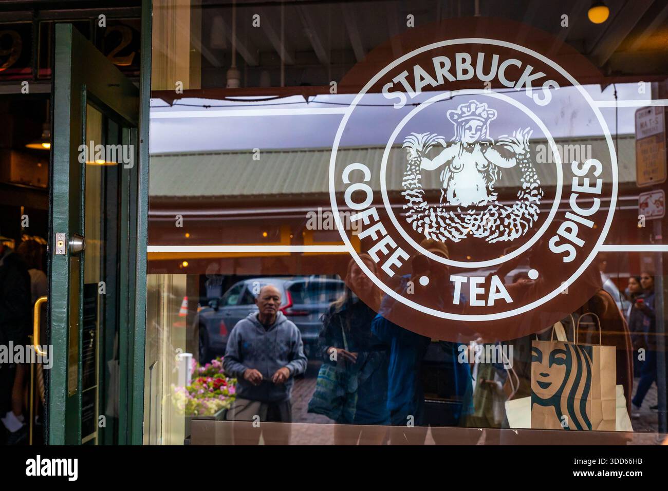 Seattle, WA, USA - September 21, 2025: The iconic First Starbucks ...
