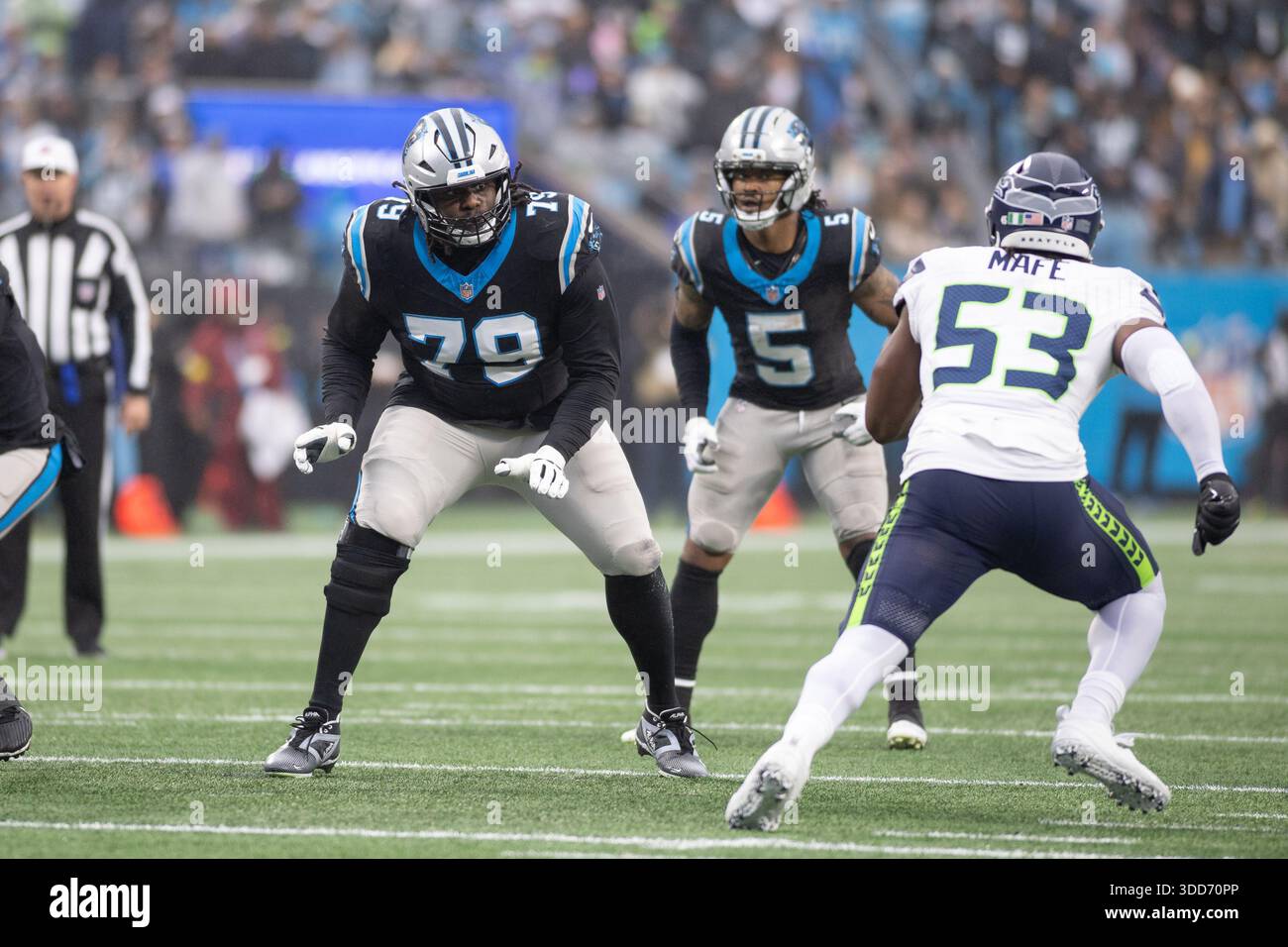 Carolina Panthers offensive tackle Ikem Ekwonu (79) sets up a block at ...