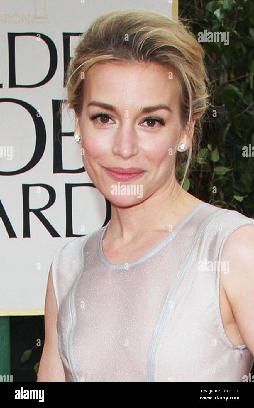 15 January 2012 - Hollywood, California - Piper Perabo. 69th Annual ...