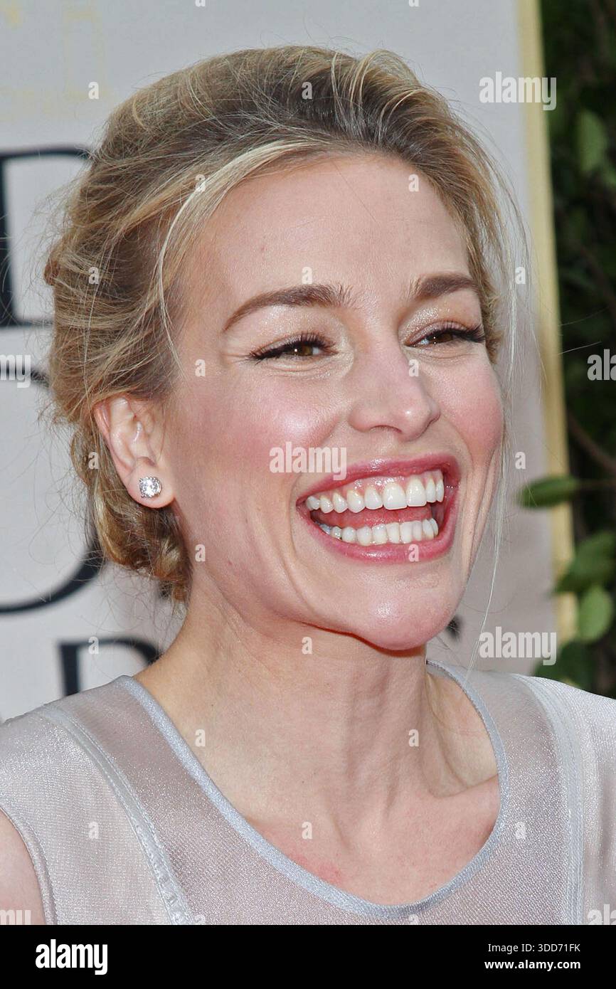 15 January 2012 - Hollywood, California - Piper Perabo. 69th Annual ...