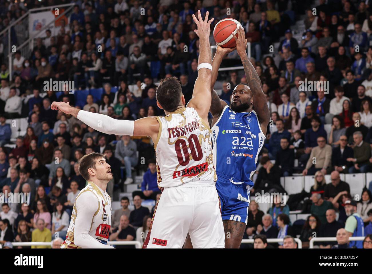Brescia, Italy. 28th, December 2025. Jason Burnell (10) of ...
