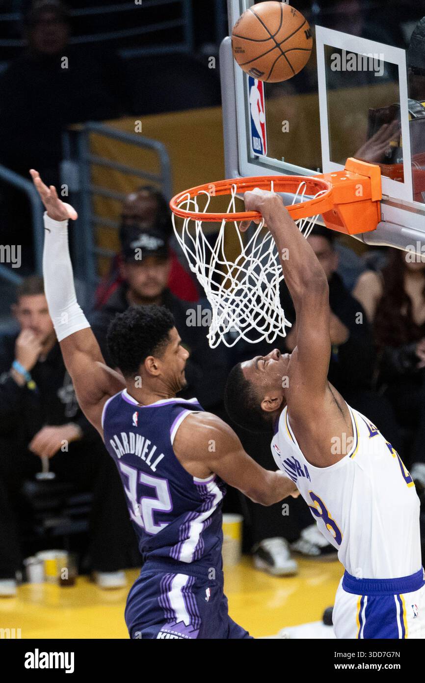 Los Angeles Lakers’ Rui Hachimura (28) goes past Sacramento Kings ...