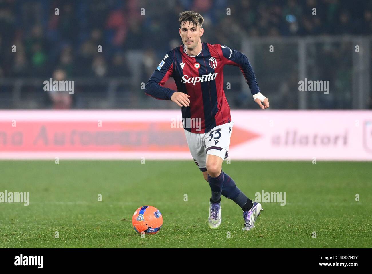 Juan Miranda (Bologna Fc) in action during Bologna FC vs US Sassuolo ...