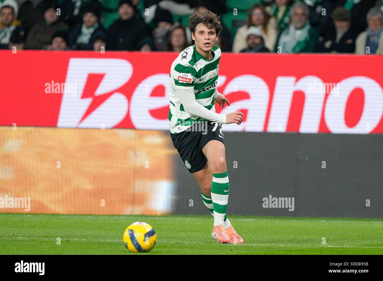 Eduardo Quaresma of Sporting CP in action during Liga Portugal BWIN ...