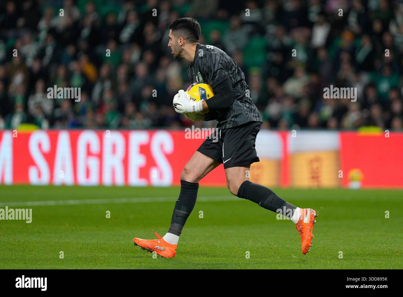 Rui Silva of Sporting CP in action during Liga Portugal BWIN football ...