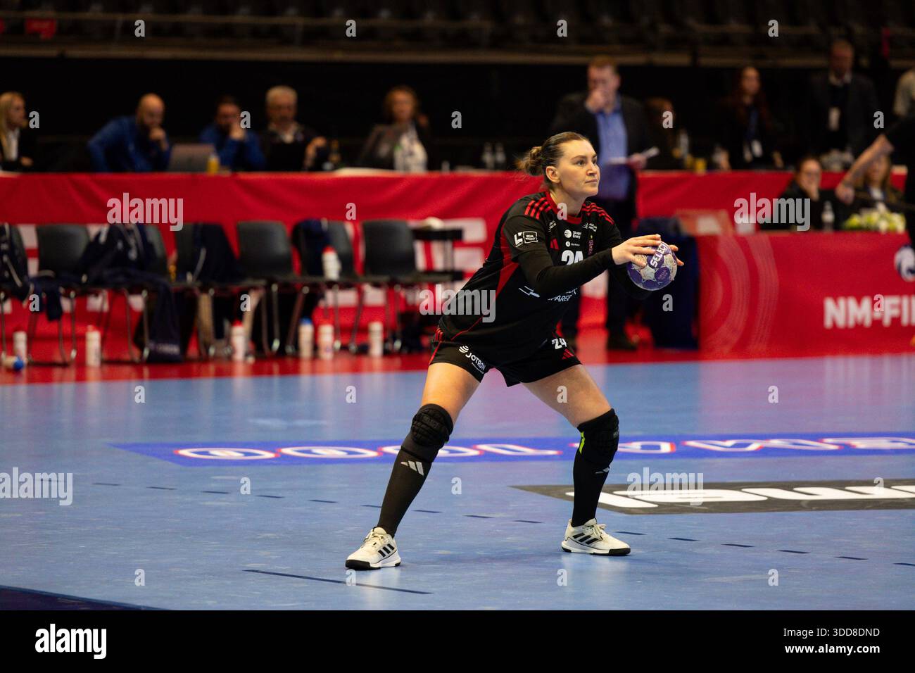 Amanda Kurtovic (24 Larvik) shoots the ball during the Norwegian ...