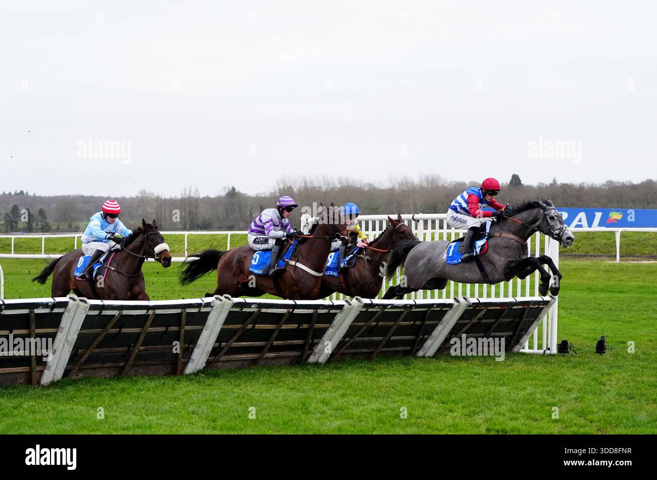 No Drama This End ridden by Harry Cobden on their way to winning the ...