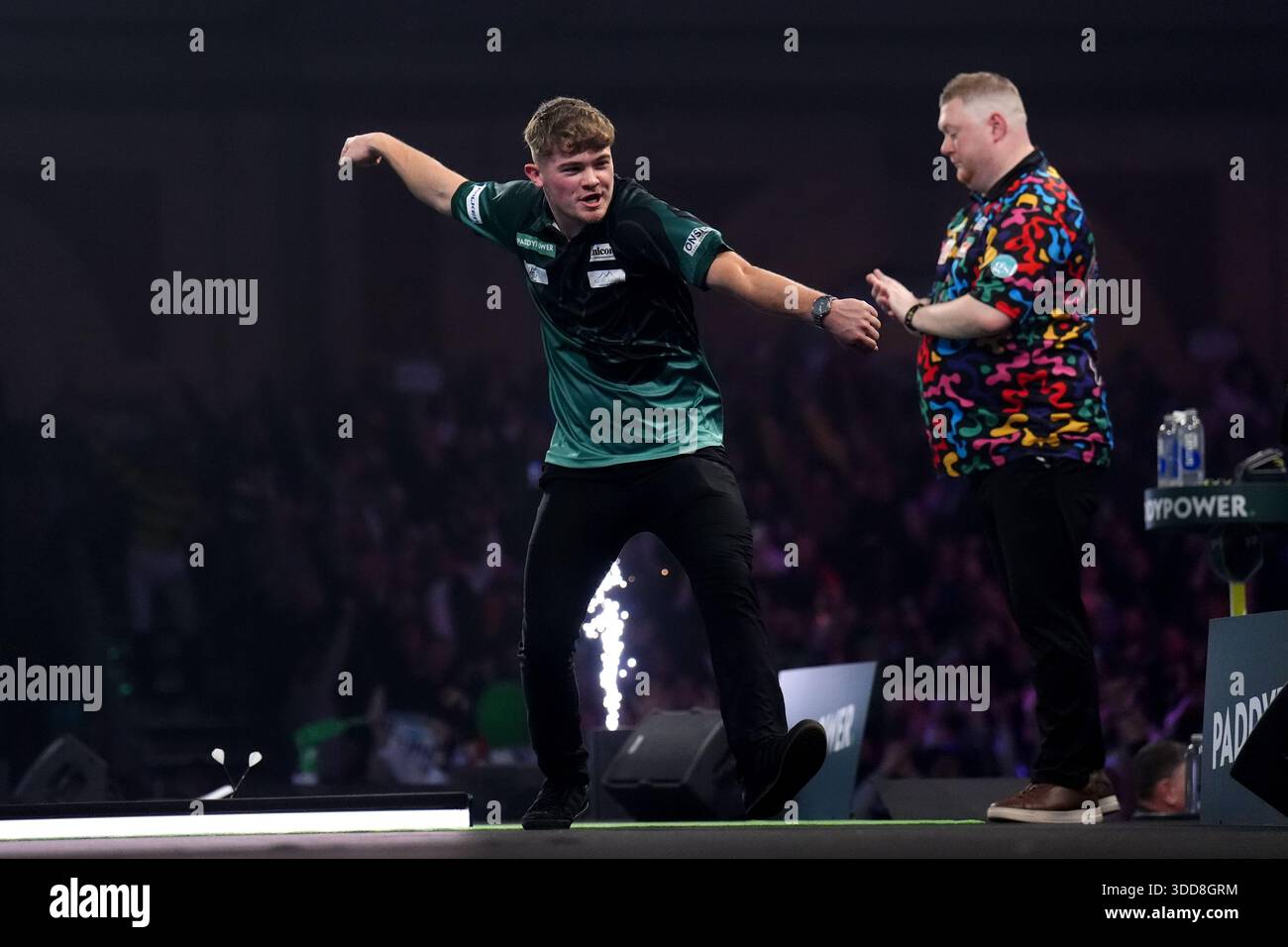 England's Charlie Manby (left) celebrates defeating England's Ricky ...