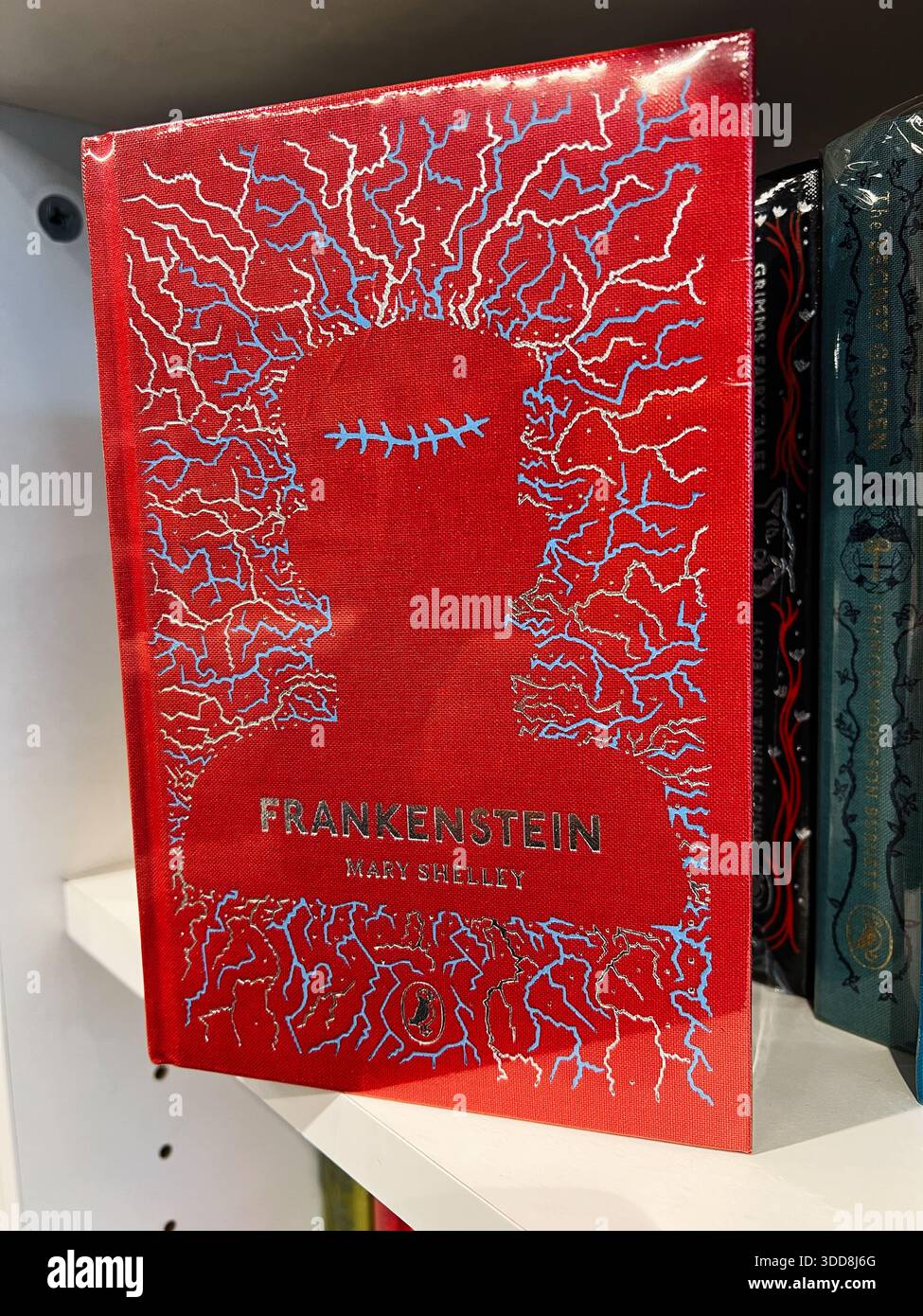 Frankenstein book cover hi-res stock photography and images - Alamy