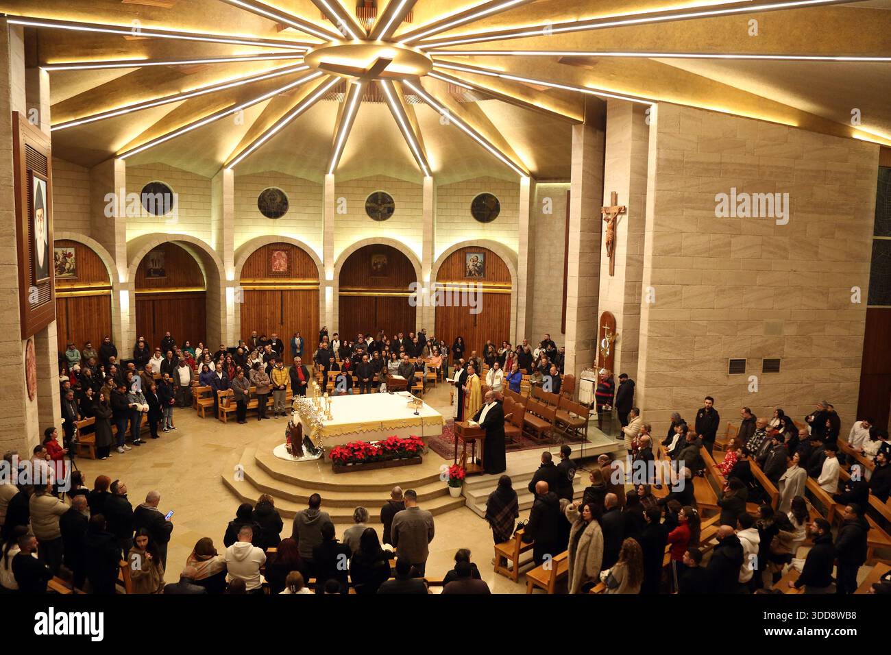 **NO LIBRI** Lebanon , Beirut, 2025/12/24 Mass celebrated on Christmas ...