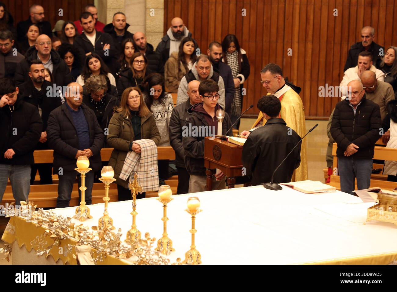 **NO LIBRI** Lebanon , Beirut, 2025/12/24 Mass celebrated on Christmas ...