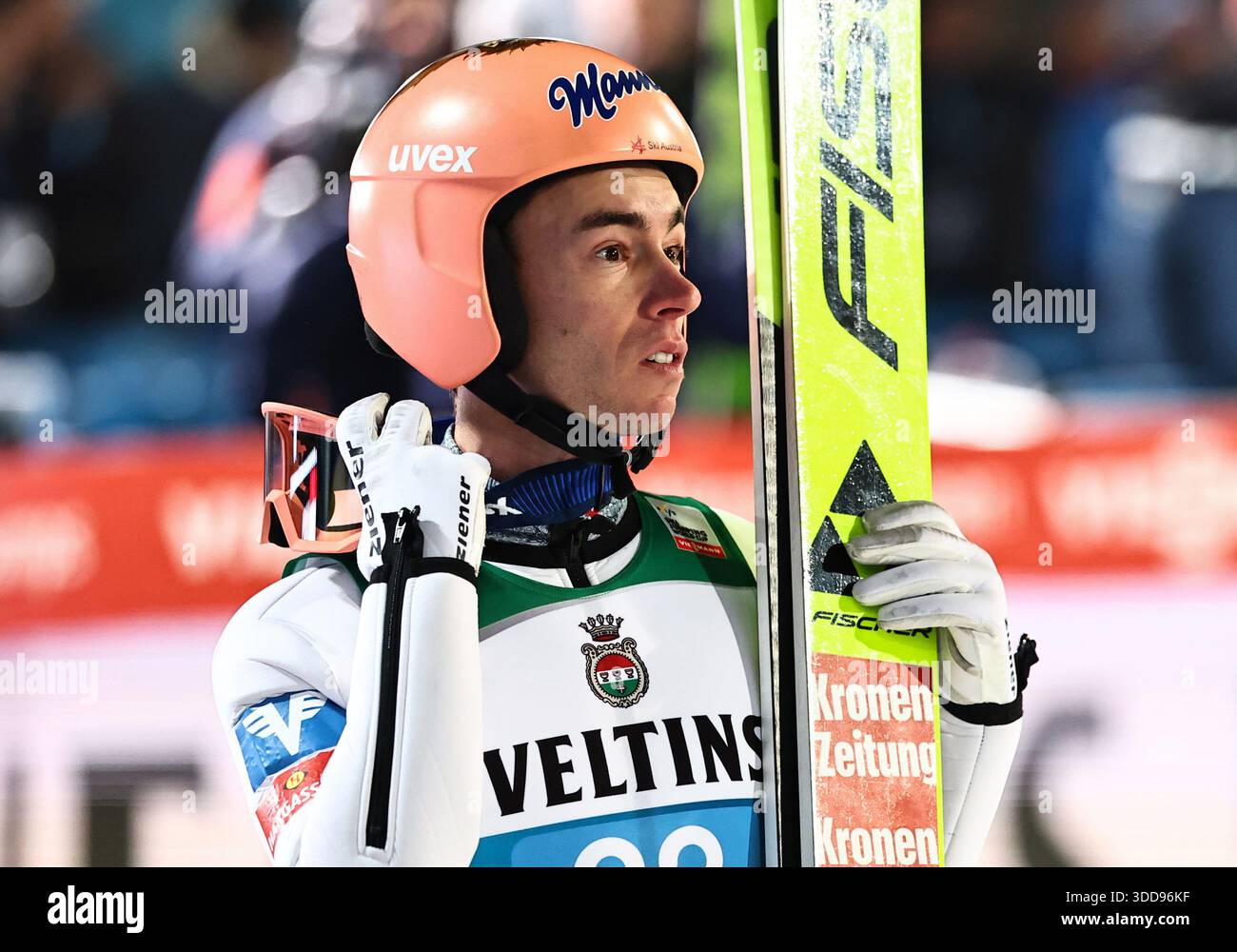 29 December 2025, Bavaria, Oberstdorf: Nordic skiing/ski jumping: Four ...