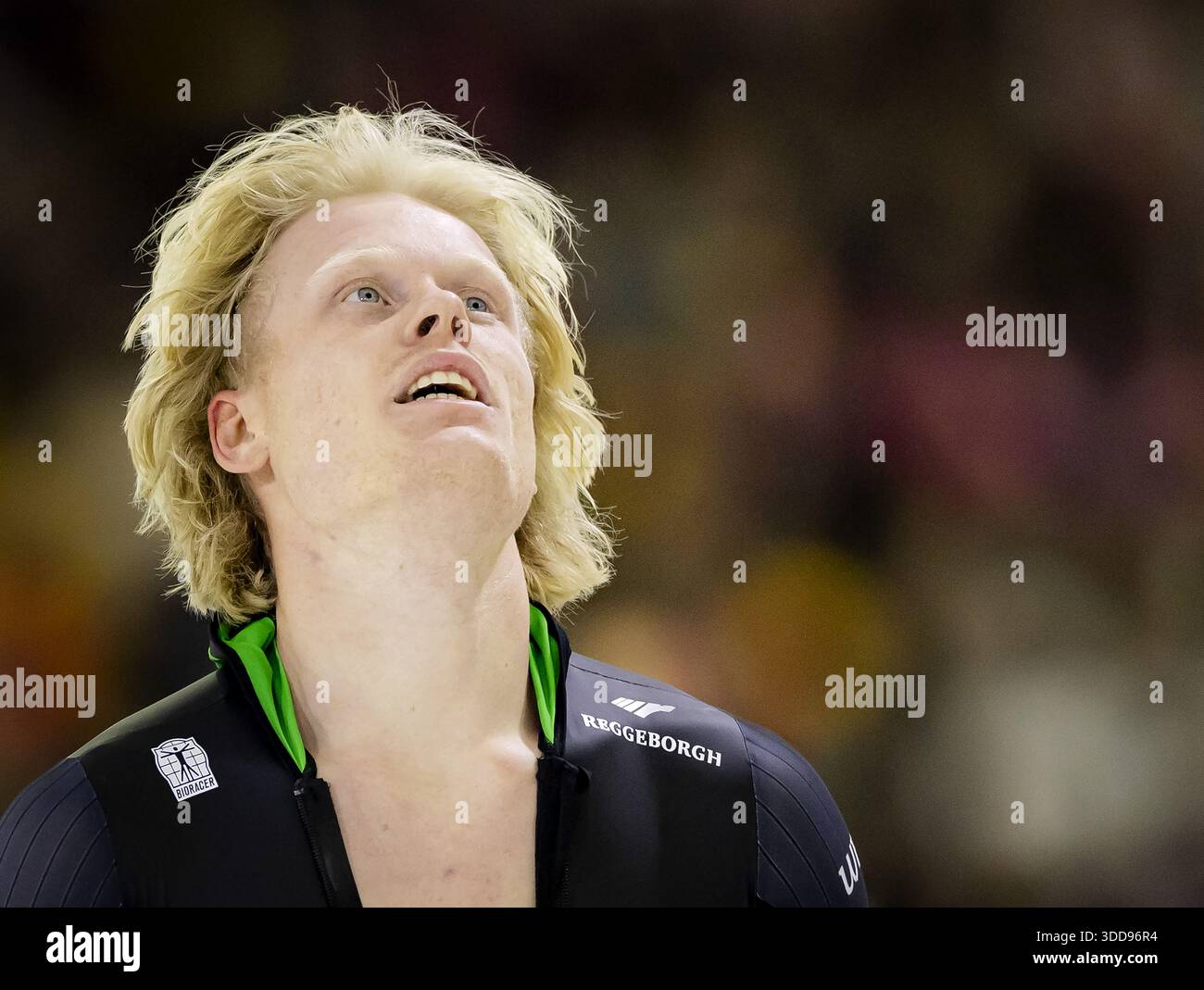 HEERENVEEN - Tim Prins is disappointed after the men's 1000m on the ...