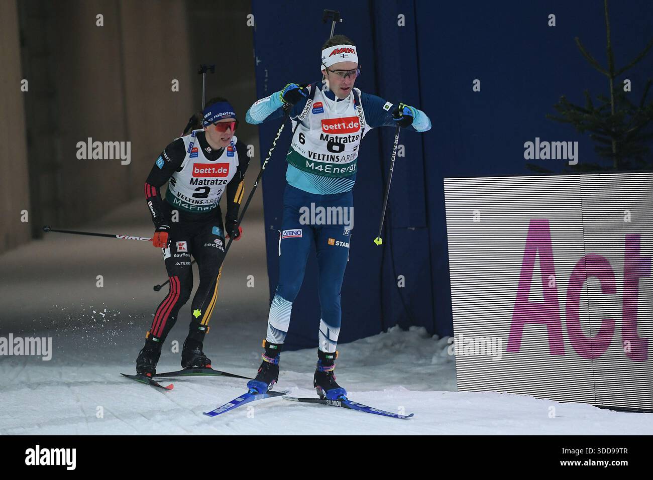 Biathlon auf Schalke am 28.12.2025 in der Veltins-Arena in ...