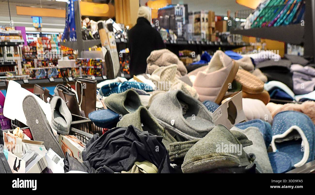 Supermarkt Grabbeltisch von Wöchentlichen Angebote - gesehen am 29.12. ...