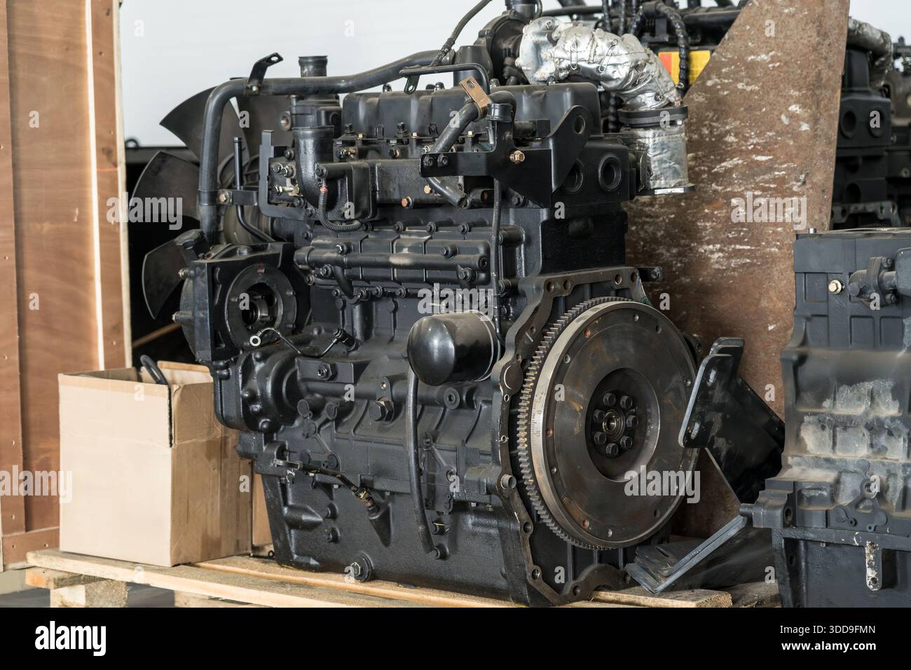 Engine_component hi-res stock photography and images - Alamy