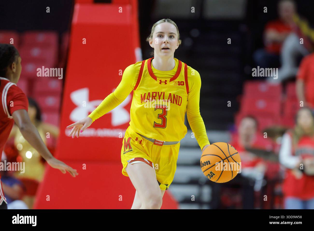 Maryland guard Addi Mack (3) controls the ball during the second half ...