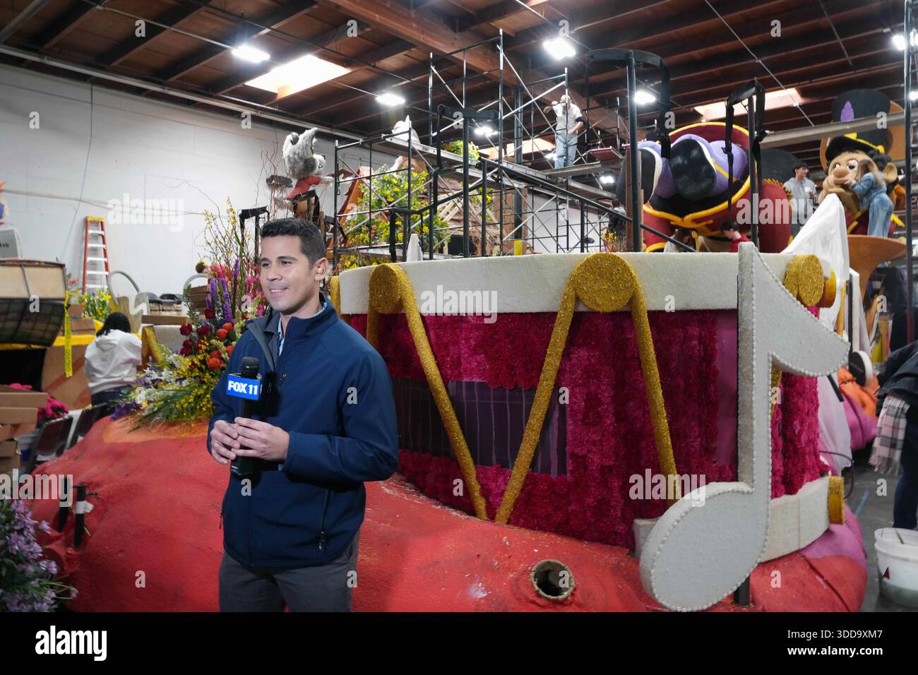 Fox 11 News Los Angeles reporter Mario Ramirez at the Tournament of ...