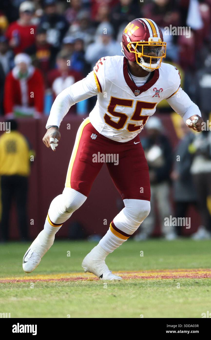 Washington Commanders defensive end Jacob Martin (55)rushes during an ...