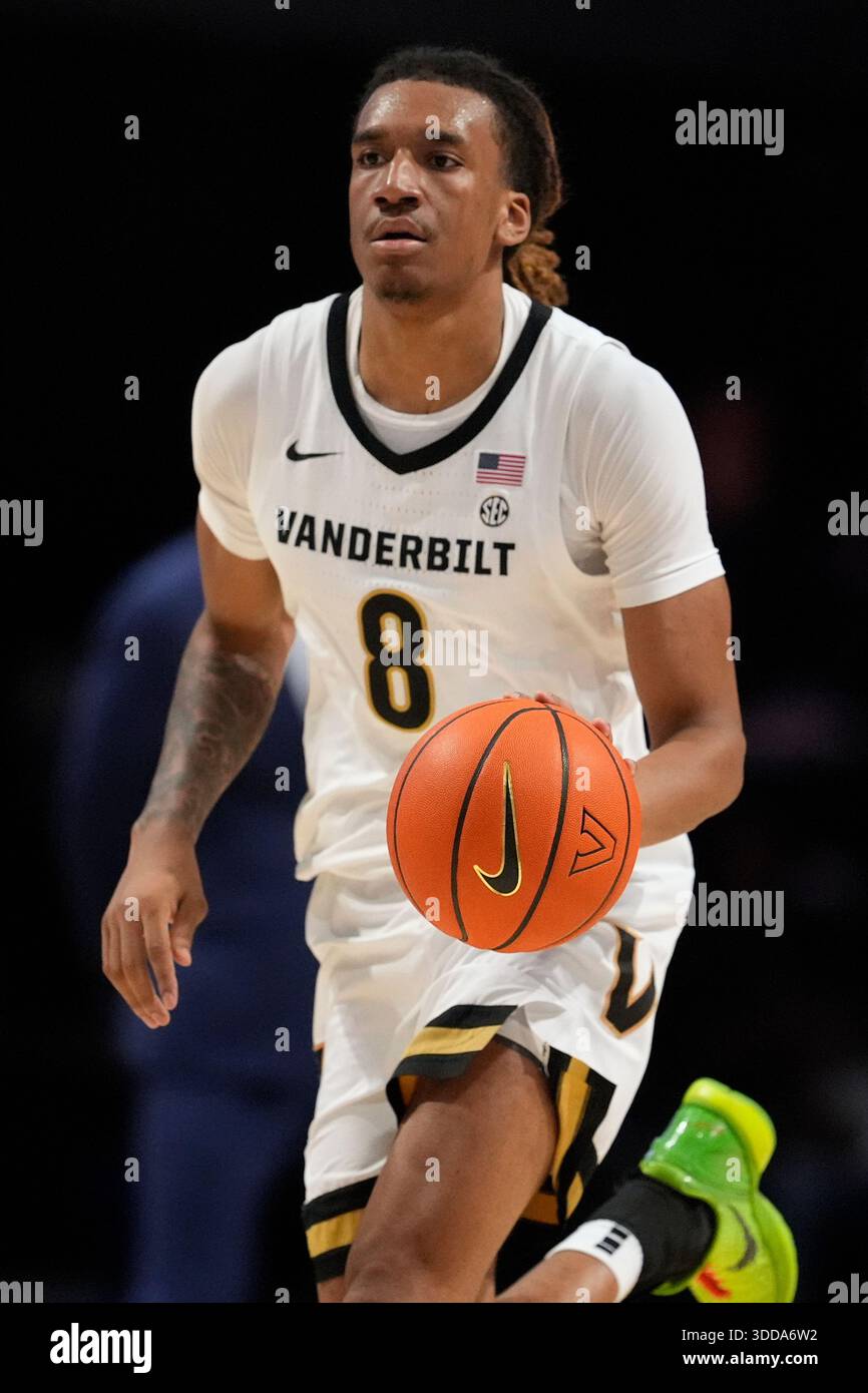Vanderbilt guard Tyler Harris (8) plays during the second half of an ...