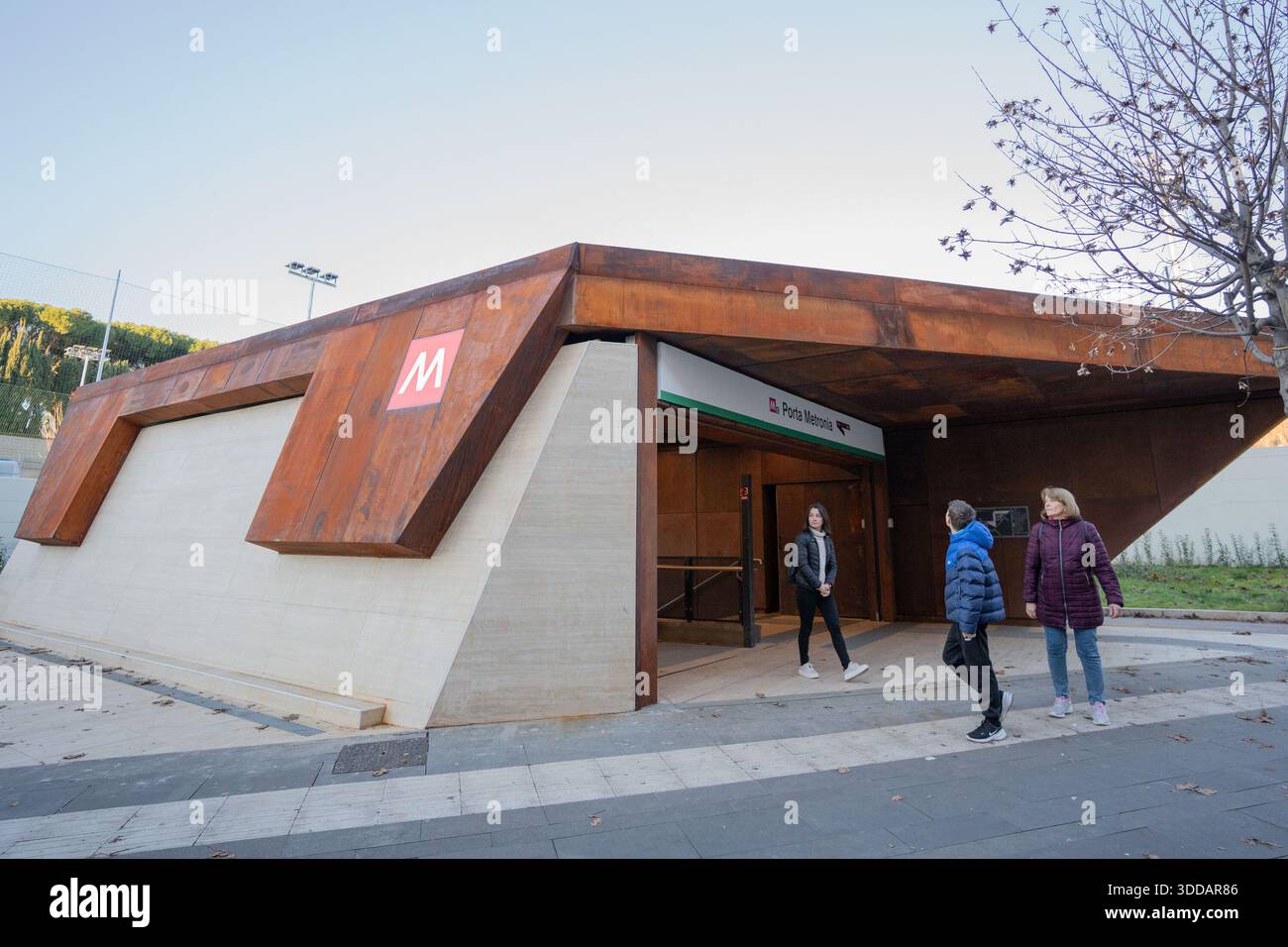 **NO WEBSITE OR NEWSPAPERS FOR ITALY ONLY** Metro C Station, Colosseum ...