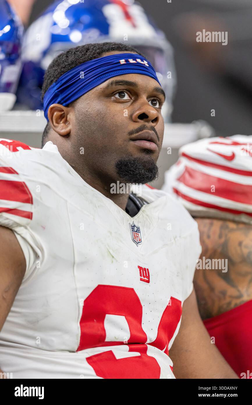 New York Giants defensive lineman Elijah Chatman (94) against the Las ...