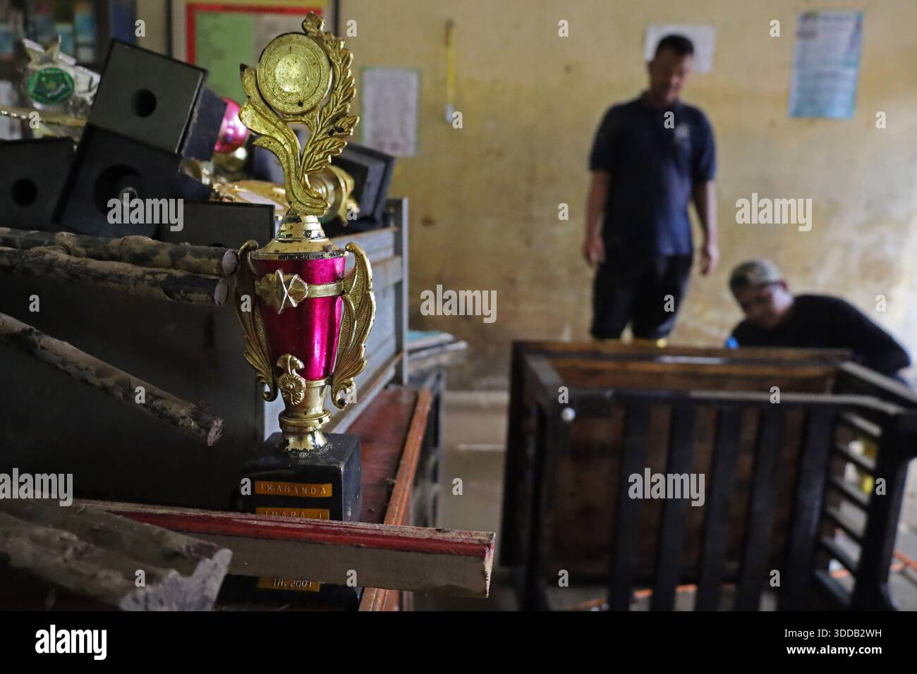 December 30, 2025, Pidie Jaya, Aceh, Indonesia: Teachers clean school ...
