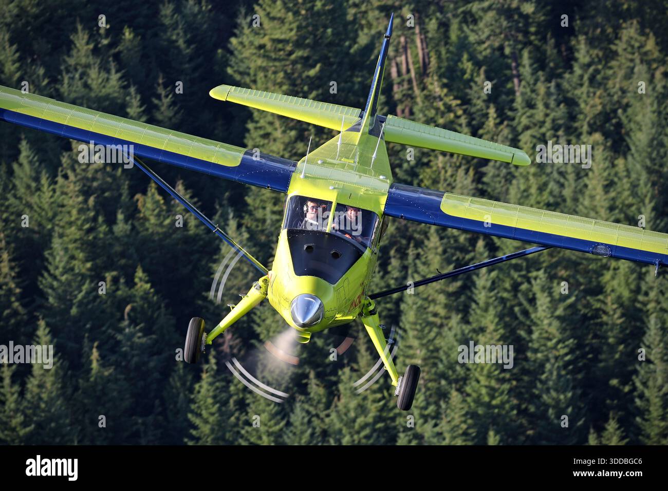 The image shows a De Havilland Canada DHC-2 eBeaver aircraft registered ...