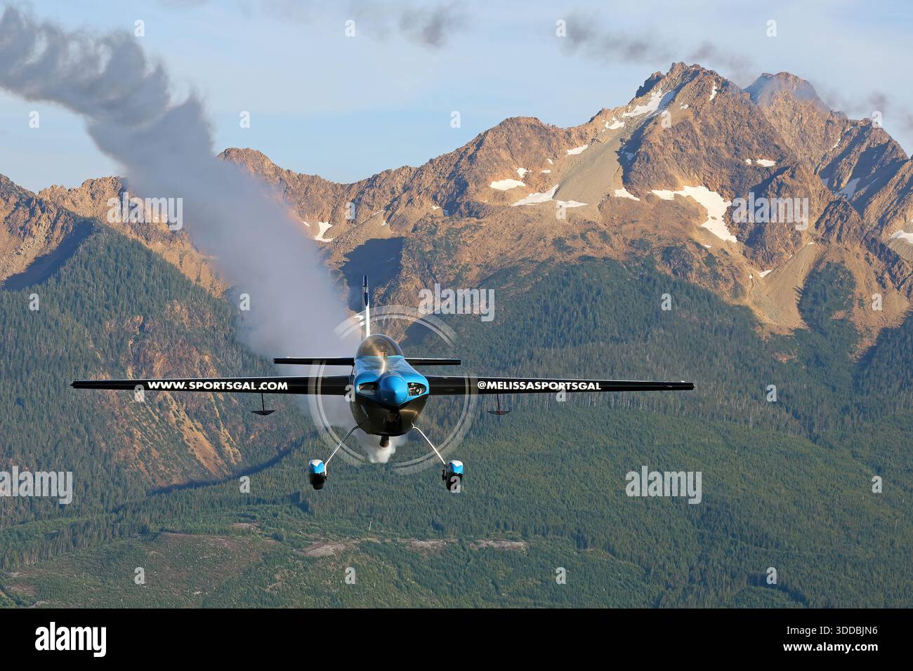 Airshowflight hi-res stock photography and images - Alamy