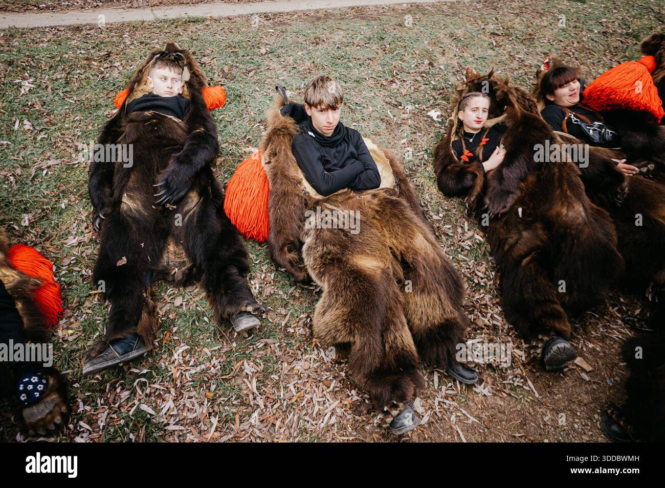 Bear Dance Tradition in Comanesti, Bacau, Romania Comanesti, Bacau ...