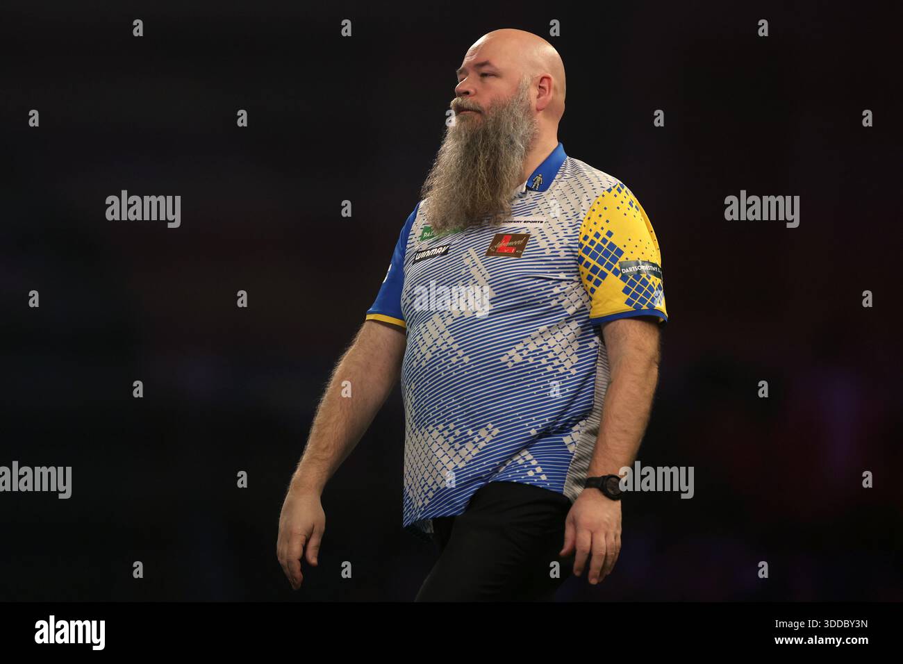 Sweden's Andreas Harrysson reacts against Wales' Jonny Clayton on day ...