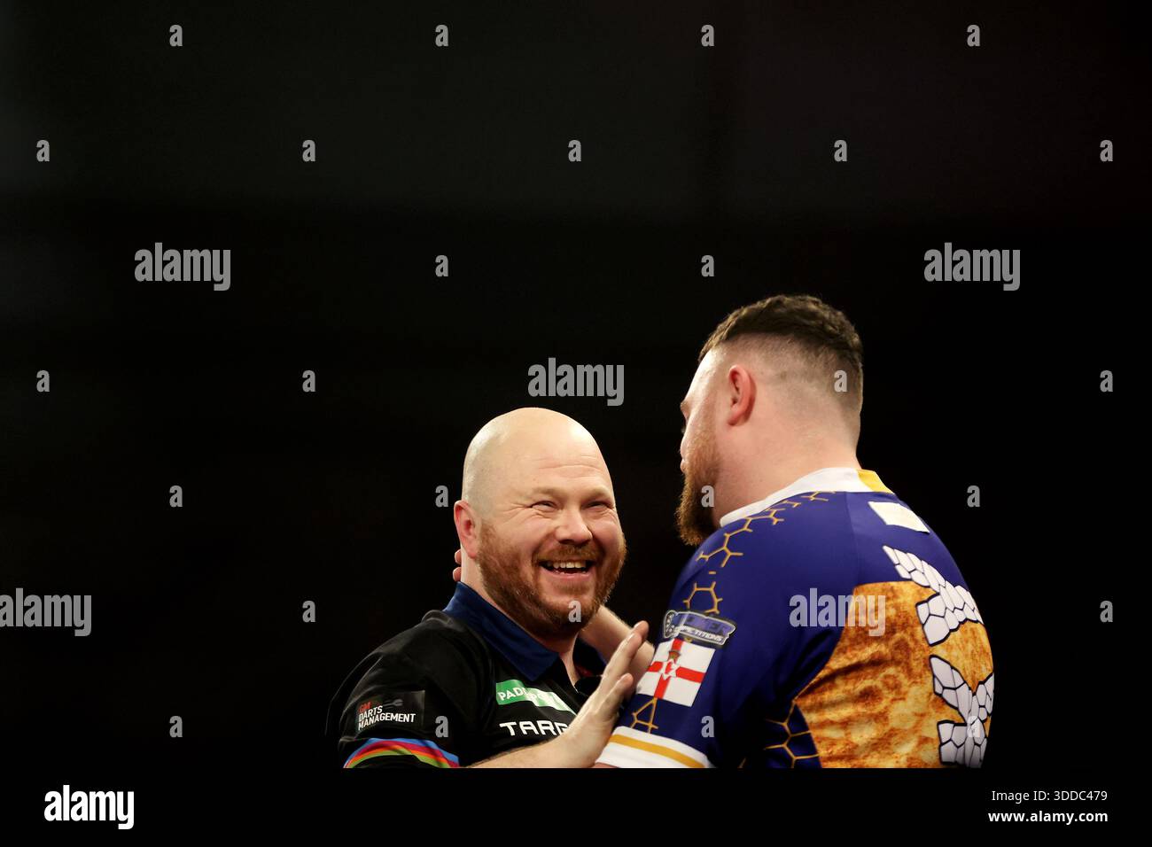 Paddy power world darts championship day seventeen alexandra hi-res ...