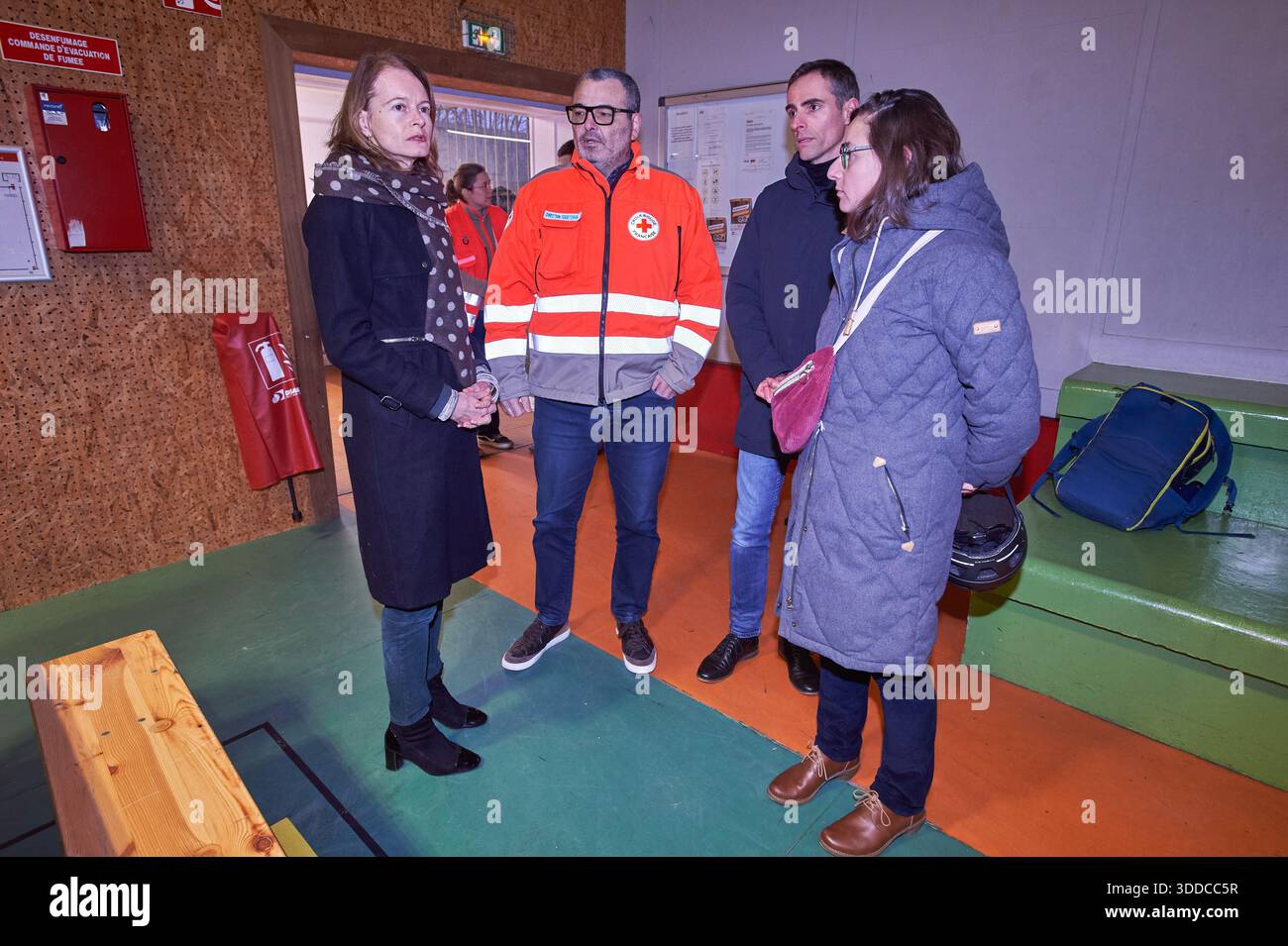 December 30, 2025, Lyon, Aura, Country: Croix-Rouge FranÃ§aise ...