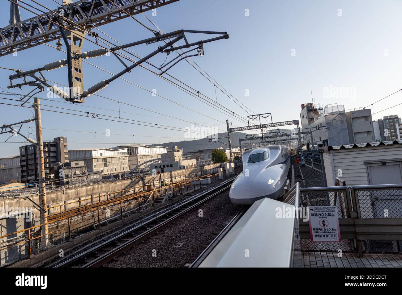 Kyoto,Japan, 2025-11-08. Japanese Shinkansen N700S high-speed trains ...