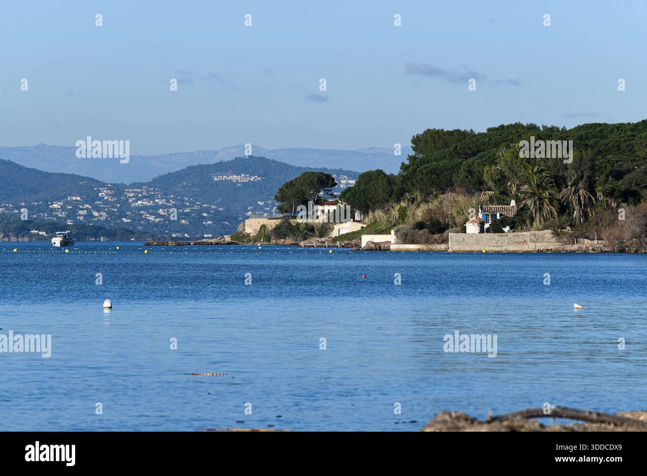 La Madrague The Iconic Seafront Villa Of Brigitte Bardot In Saint