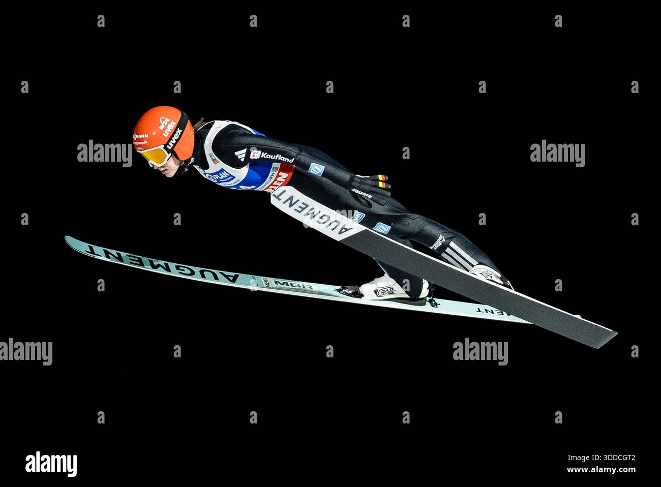 GARMISCH-PATENKIRCHEN, GERMANY - DECEMBER 30: Selina Freitag (Germany ...