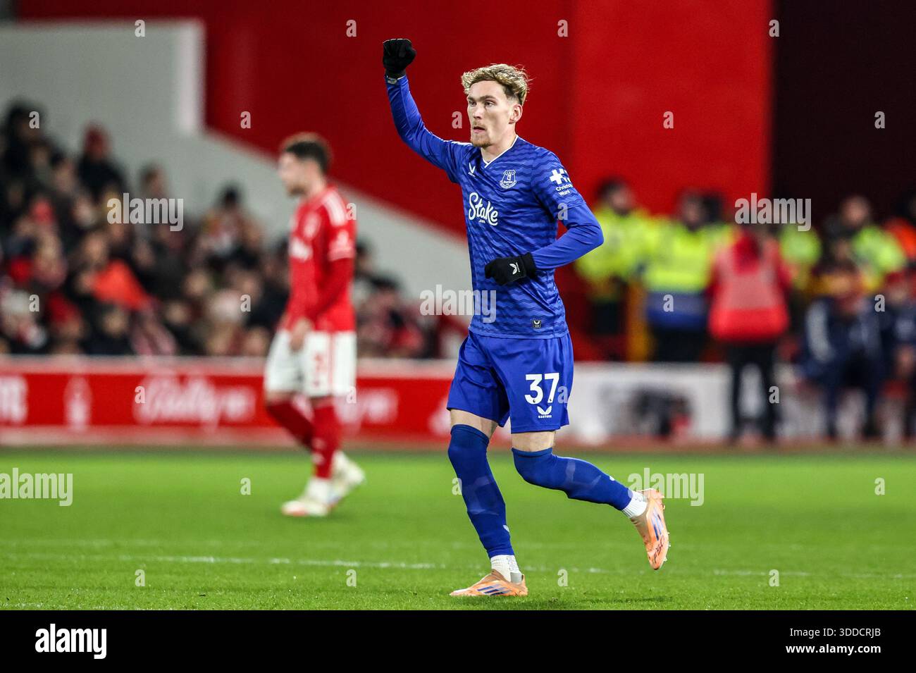James Garner of Everton celebrates his goal to make it 0-1 during the ...