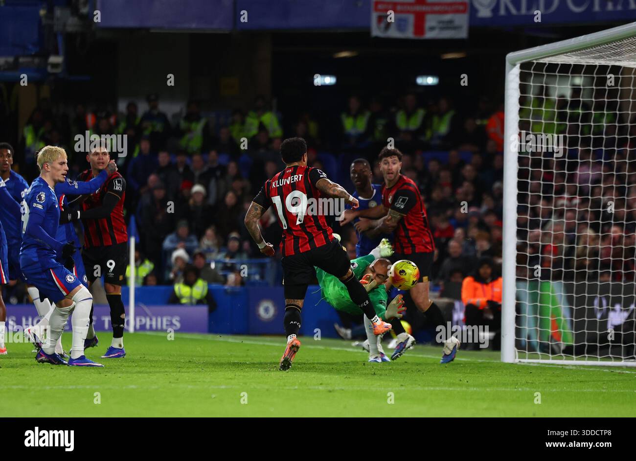 London, England, 30th December 2025. Justin Kluivert of Bournemouth ...