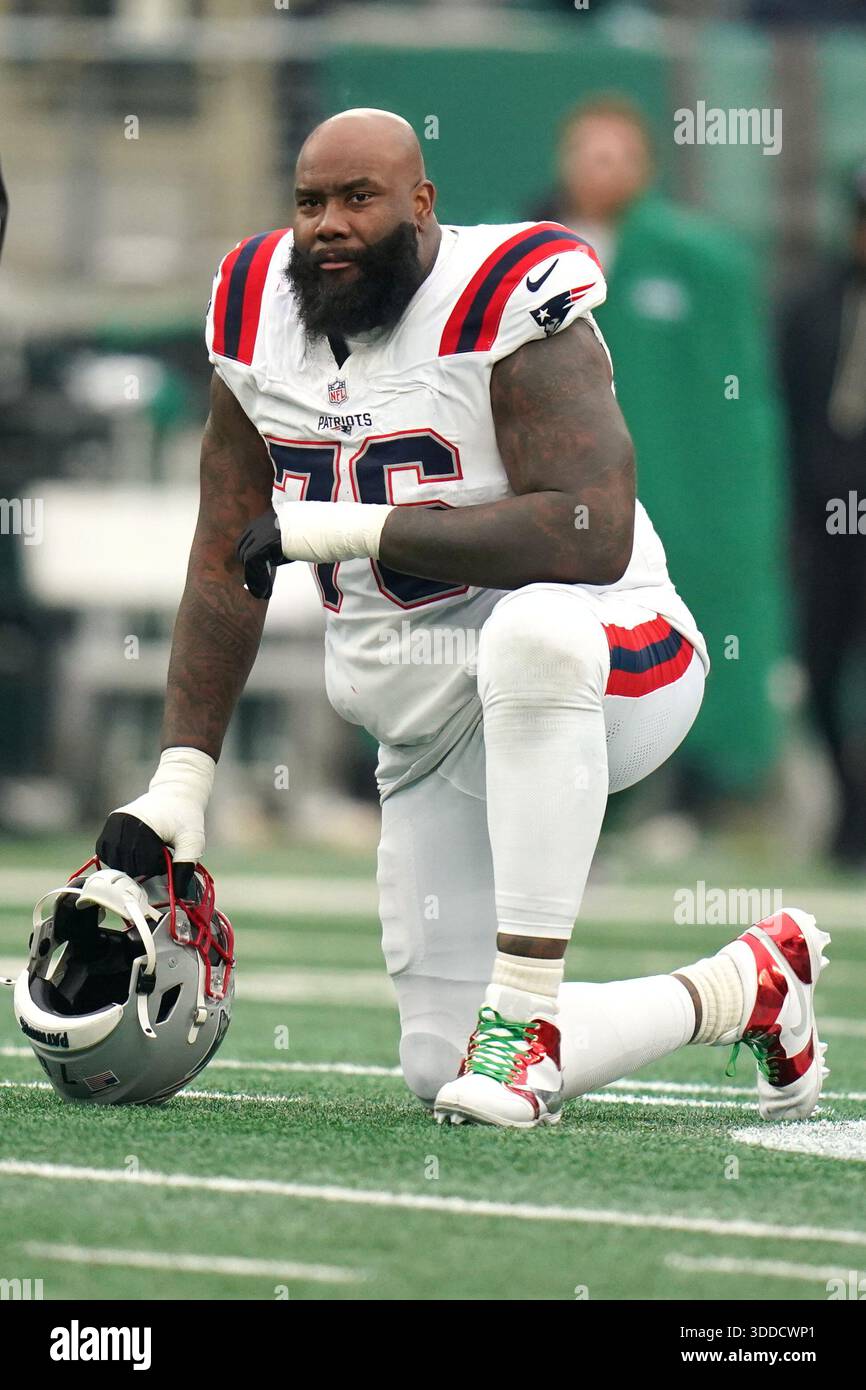 New England Patriots offensive tackle Morgan Moses (76) during an NFL ...