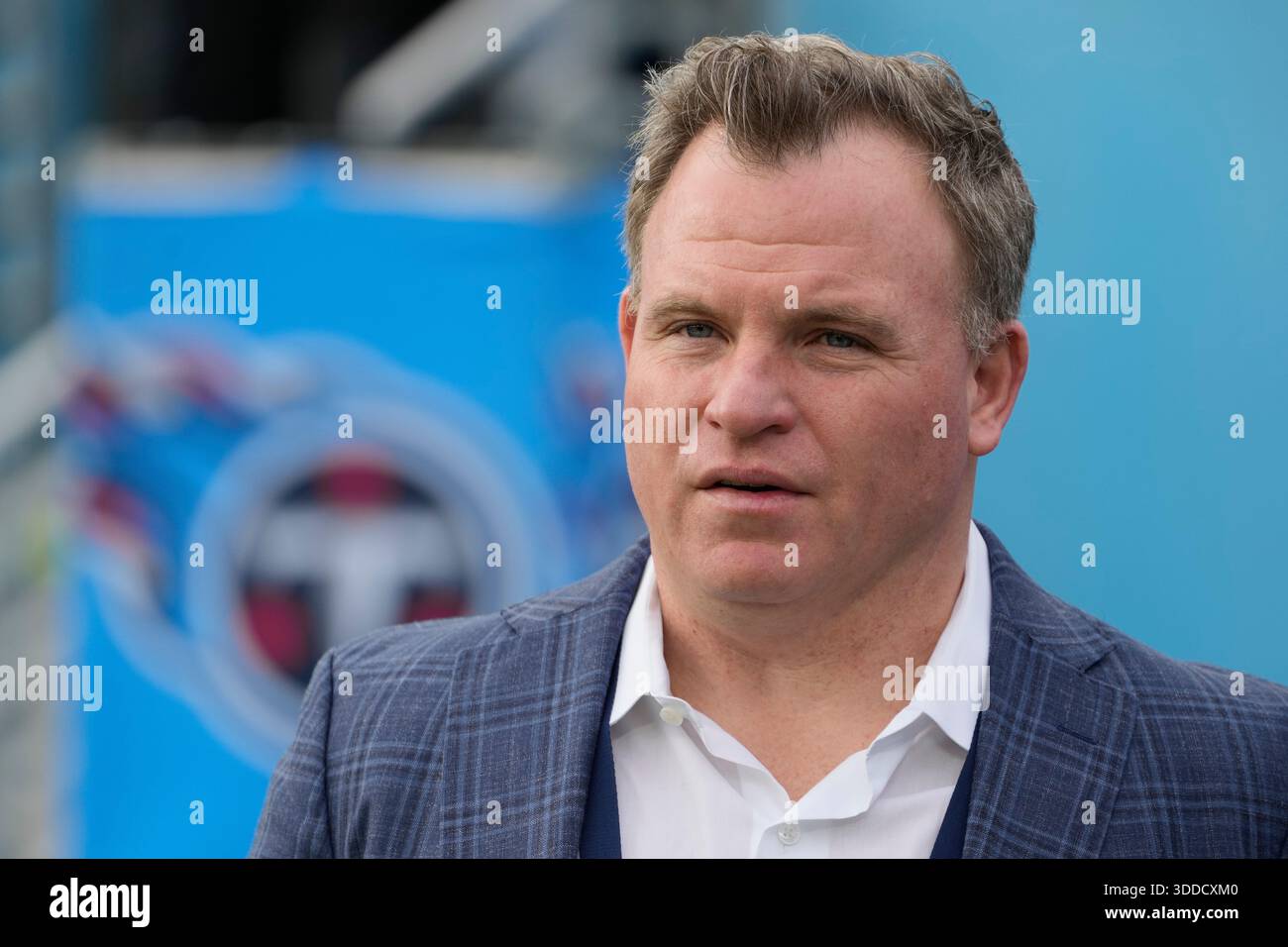 Tennessee Titans general manager Mike Borgonzi before an NFL football ...